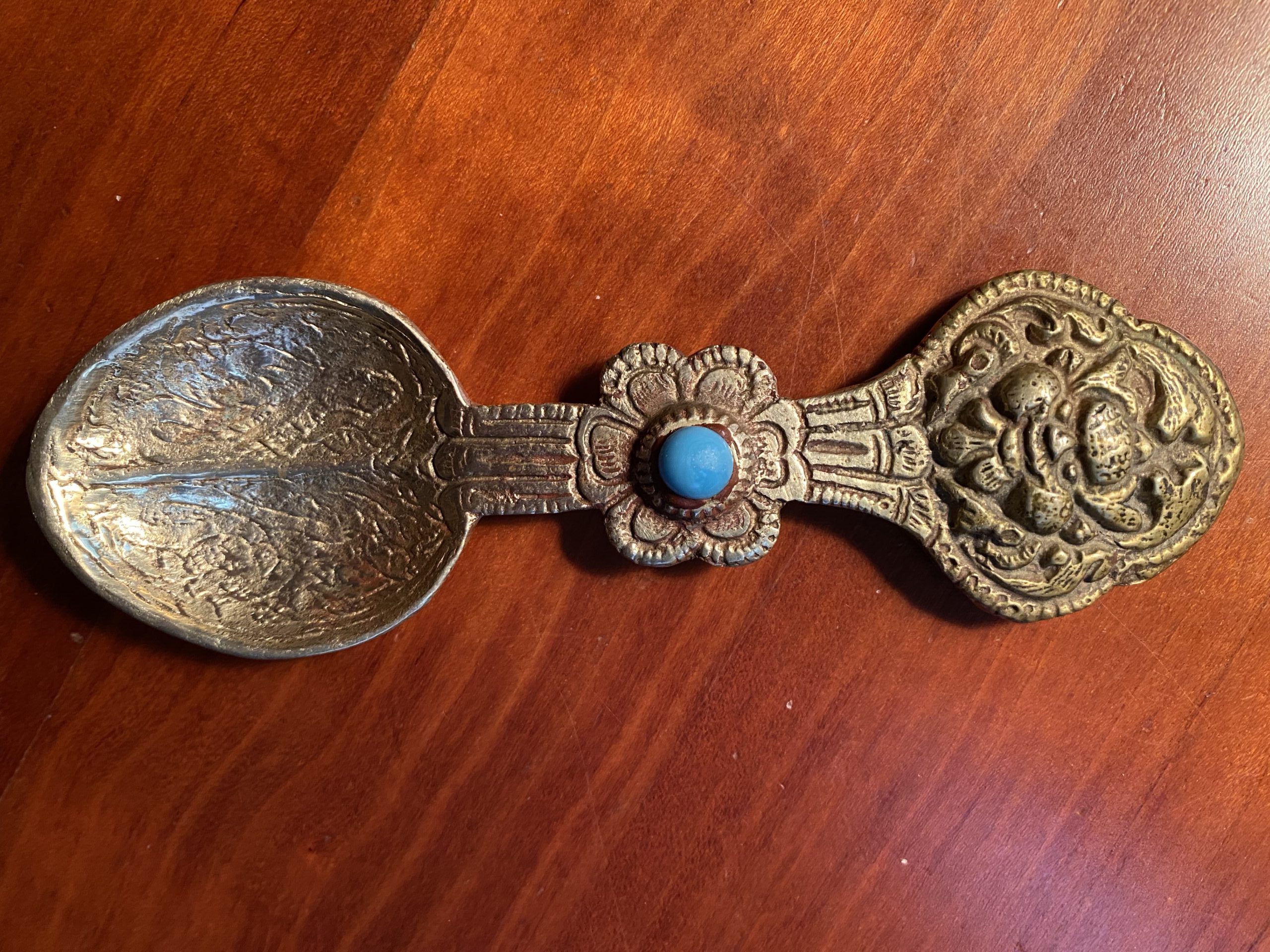 Traveling nut spoon carries stories never to be forgotten - DarynKagan.com